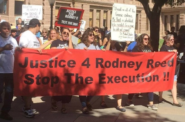 All-Night by Candlelight: University of Texas students hold a vigil for ...