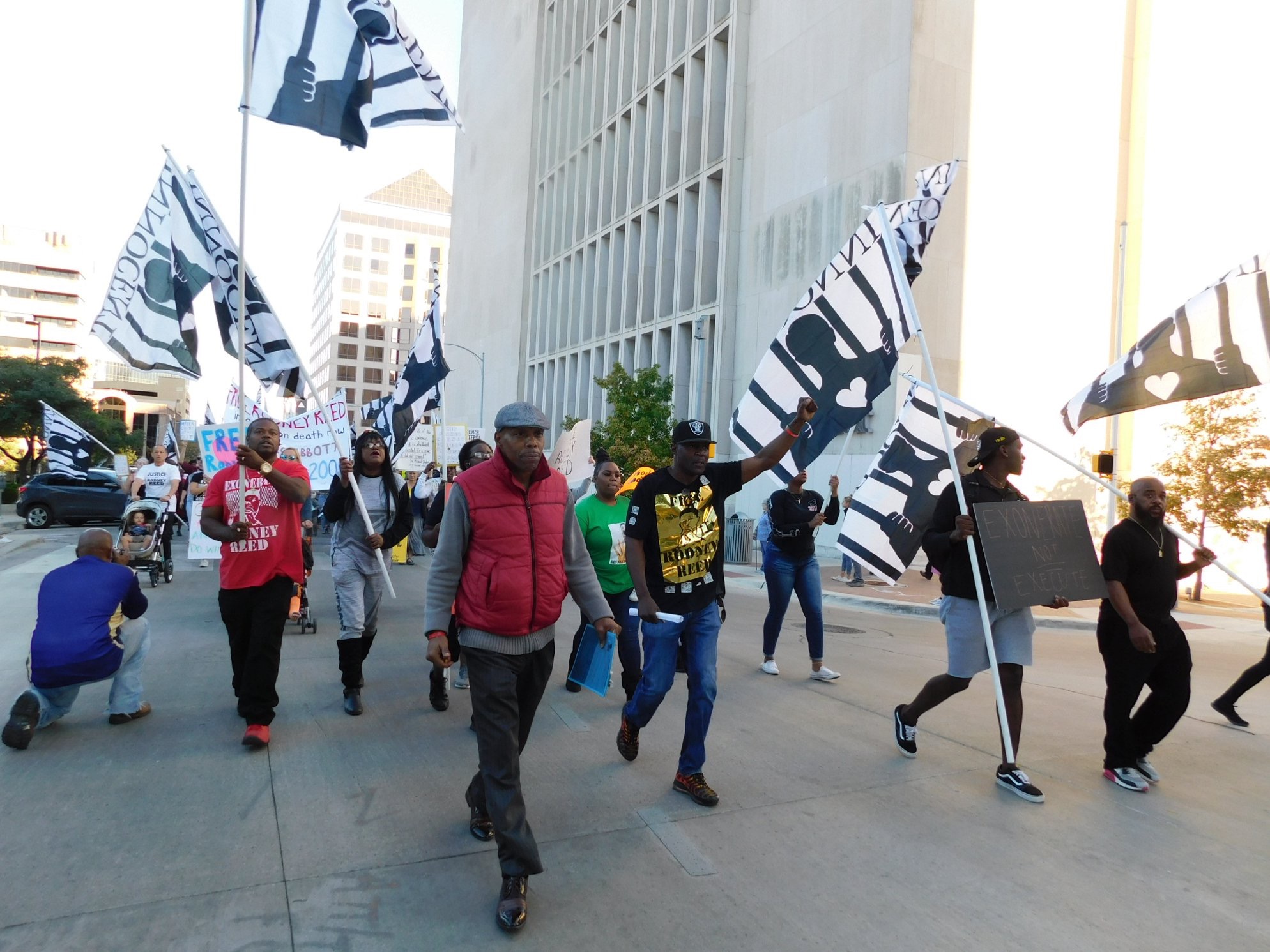 All-Night by Candlelight: University of Texas students hold a vigil for ...